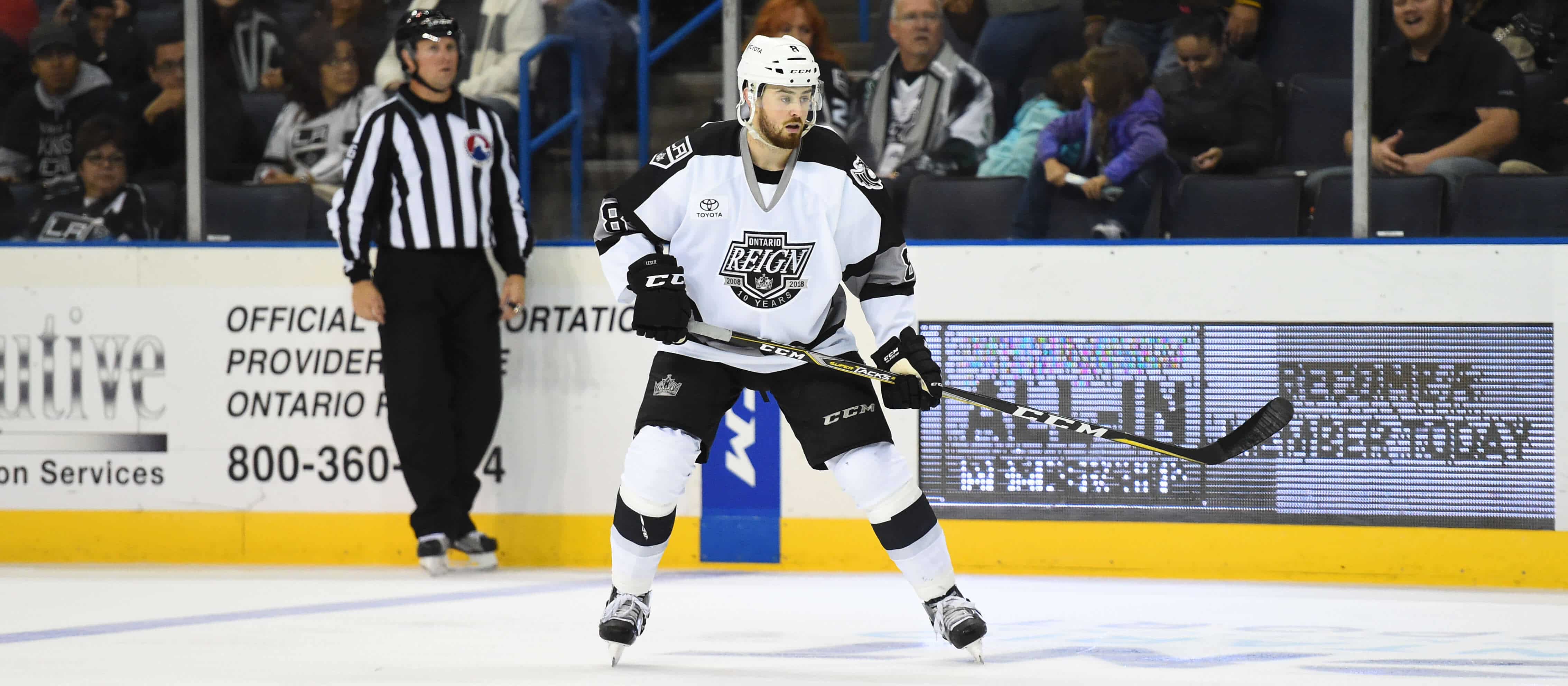 Leslie Comes to Chicago - Chicago Wolves