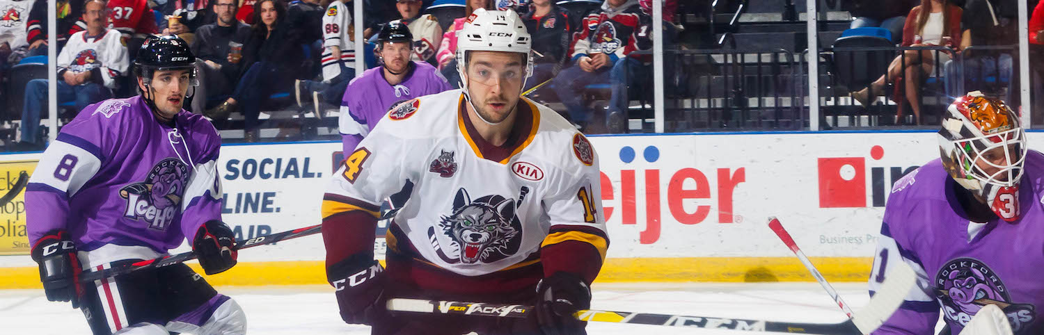 Wolves rout Rockford