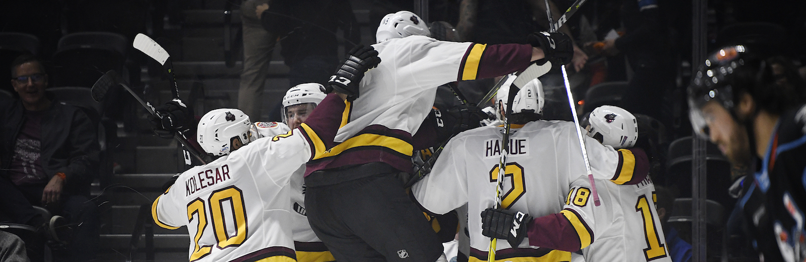 Carr gives Wolves OT thriller