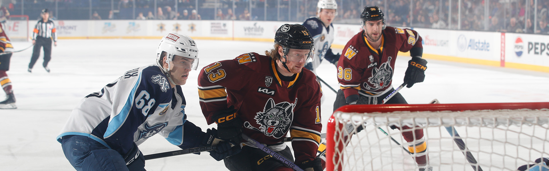 WOLVES BLANKED BY RED-HOT ADMIRALS 4-0 - Chicago Wolves