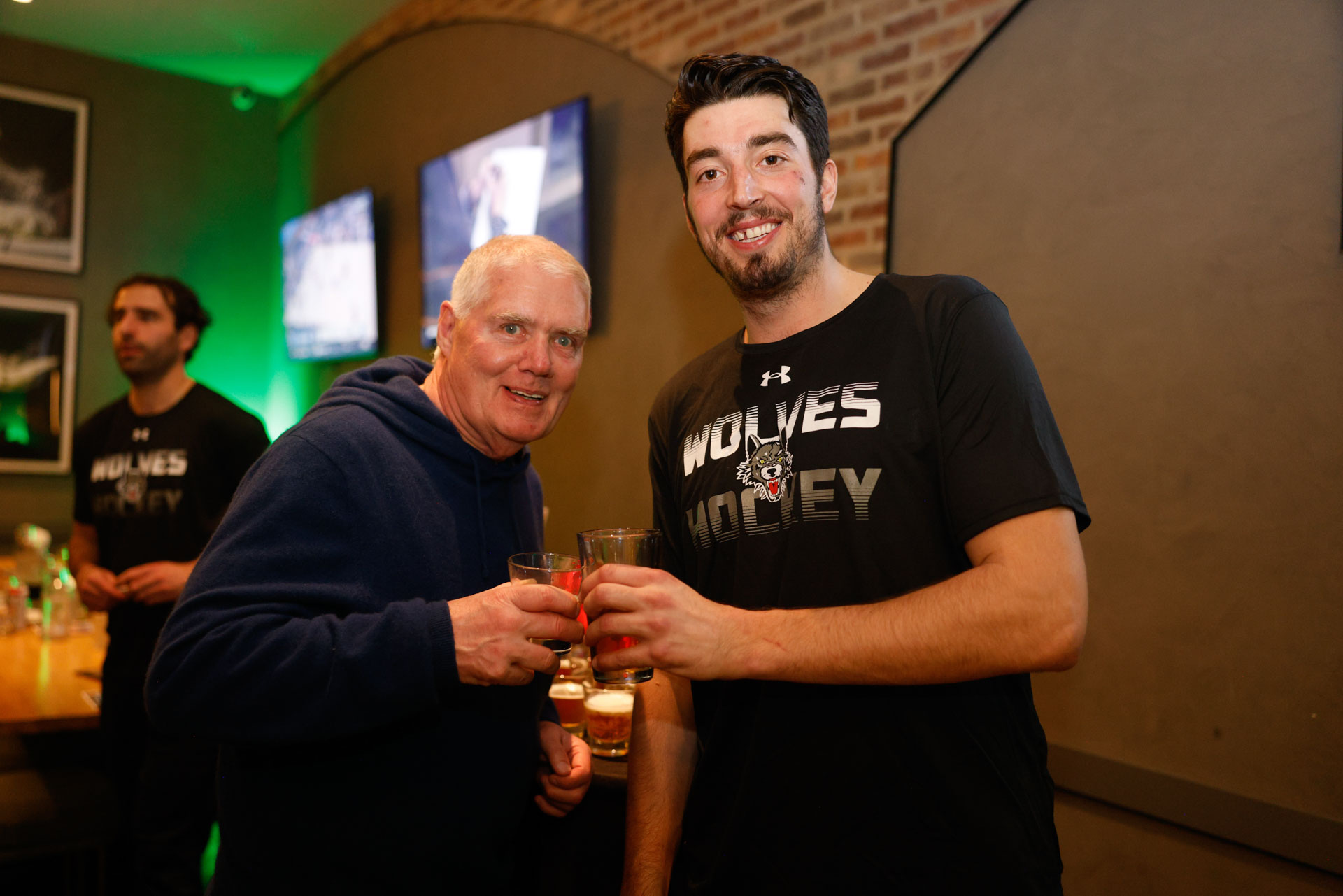 Franco Earns Dan Snyder Man of the Year Award - Chicago Wolves