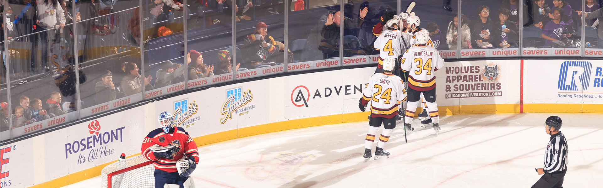 WOLVES PUMMEL ADMIRALS 4-1 FOR FOURTH WIN IN ROW - Chicago Wolves