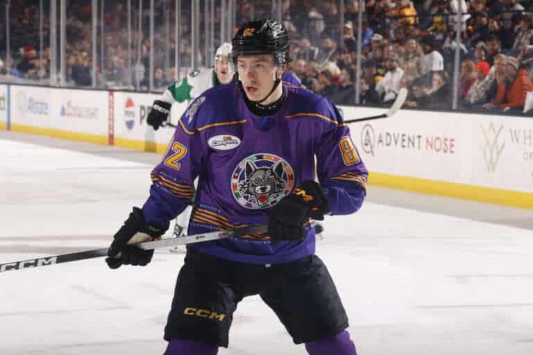 NADEAU EARNS ANOTHER WEEKLY HONOR - Chicago Wolves